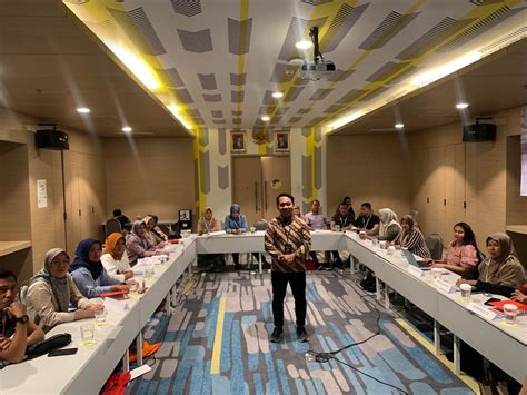 Evaluasi Badan Layanan Umum Daerah Blud Meninjau Kinerja Dan