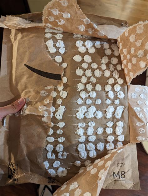 Amazon Padded Envelopes Are Filled With Slightly Squishy White Foam