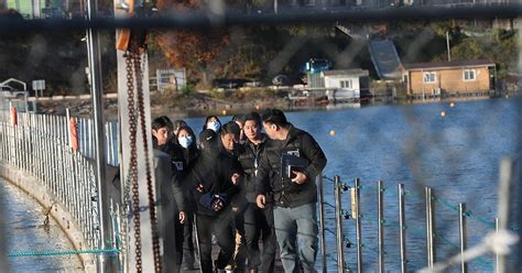 훼손 시신 북한강 유기한 군 장교 현장검증…묵묵부답 일관