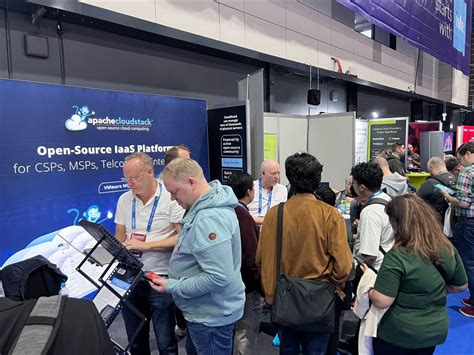 Apache Cloudstack On Linkedin A Long Queue For A Demo At Our Booth At