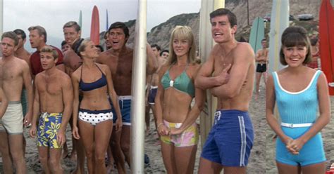 The Brady Bunch Blog Sally Field As Gidget And Pals At The Beach