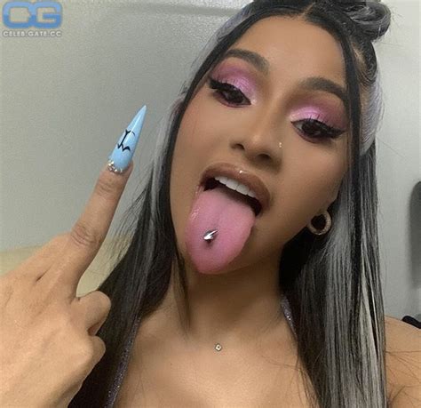 Cardi B Nackt Nacktbilder Playbabe Nacktfotos Fakes Oben Ohne