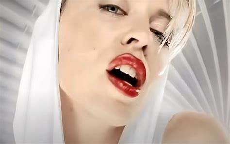 Kylie Minogue ‘cant Get You Out Of My Head Rolling Stone Australia