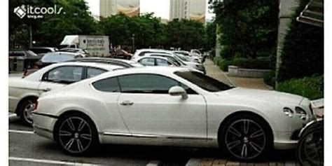 여보 차를 박았는데 이 차 이름이 뭐야 밈하우스