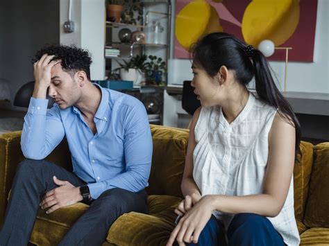 Експерти підказали за якими ознаками визначити чоловіка з низькою самооцінкою