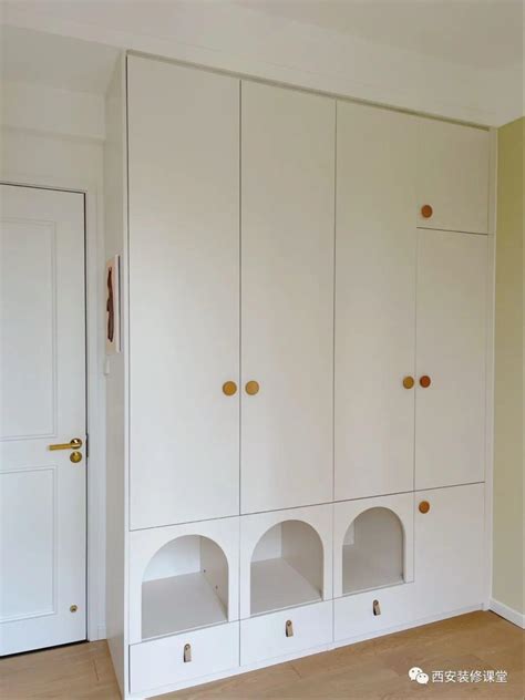 不做一门到顶，分段式衣柜的3种做法 知乎
