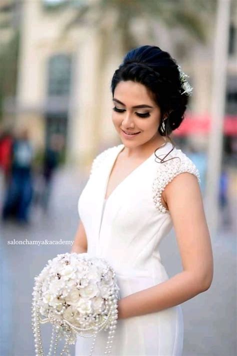 Sri Lanka Sexy Sri Lanka Sexy Added A New Photo