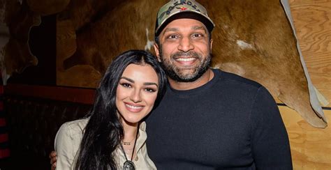 Kash Patels Girlfriend Alexis Wilkins Branded Honey Pot In Nye Row