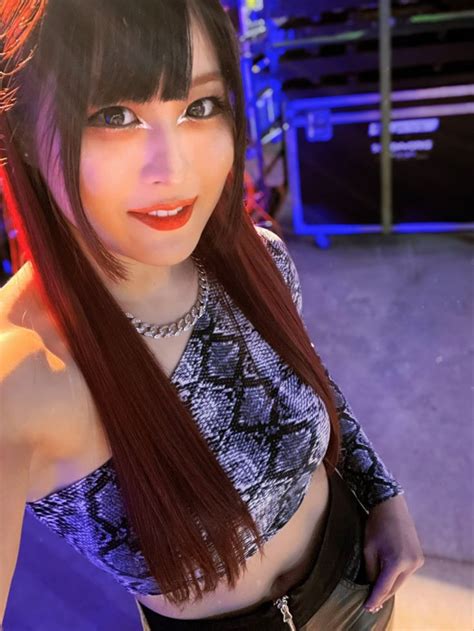 ボード「io Shirai」のピン 紫 イオ