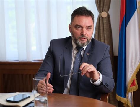 Srna ОКУПЉАЊЕ ОКО РУКОВОДСТВА СРПСКЕ НАЈБОЉИ ОДГОВОР ОНИМА КОЈИ ЖЕЛЕ ДА СЕ СА ЊОМ ОБРАЧУНАЈУ