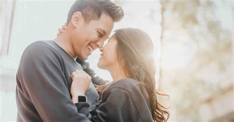 What Is The Meaning Of PDA In A Relationship Mental Health ENotAlone