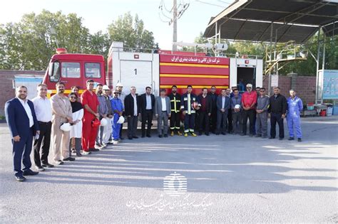 نشست مدیرعامل هلدینگ سرمایه‌گذاری صنایع شیمیایی ایران با پرسنل شرکت بازرگانی و خدمات بندری ایران