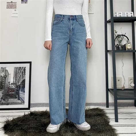 밑단컷팅 와이드 연청 데님팬츠하보미클로젯