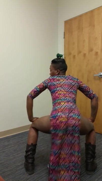 Dress Twerk Xhamster