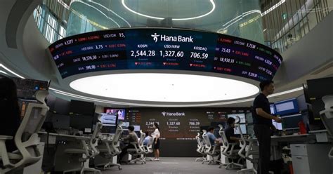 얼어붙은 투심방향성 잃은 증시에 꽁꽁