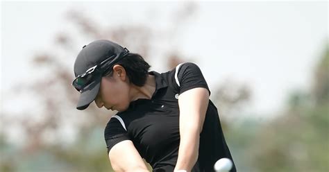 Mhn포토 강지수 두 팔 곧게 뻗어 날리는 티샷