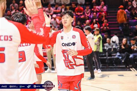 Үндэсний дээд лигийн онцлох залуу тоглогч А Азбаяр