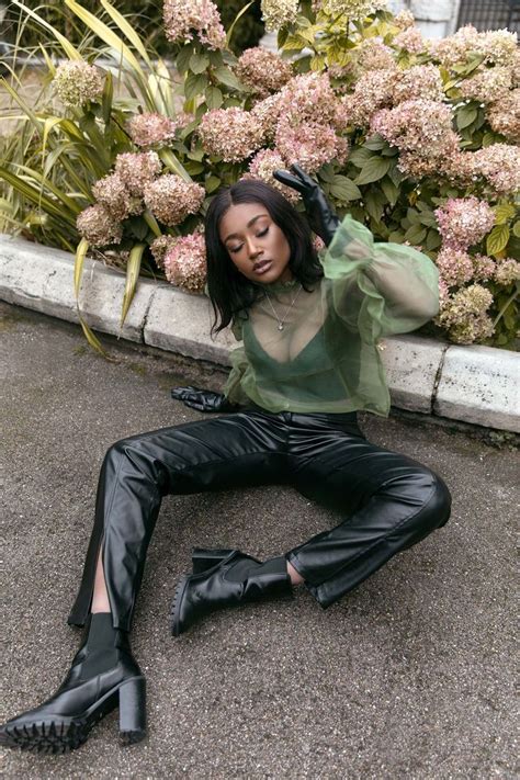 Abi Malcolm Jakira Body Poses Body Picture Body Photography