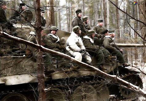 World War Ii In Pictures Fallschirmjäger German Paratroopers