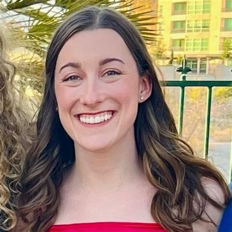 Allie Wahl Email Address And Phone Number Wcbs Cbs New York News Producer Contact Information