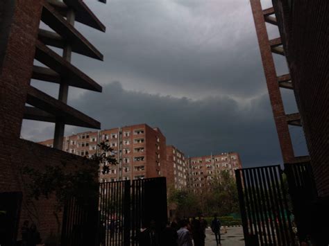 Lpu Btech Electronics And Communication Engineering Fees Cutoff Placements Admission Eligibility