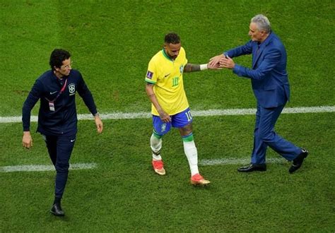 جام جهانی قطر نیمار و دانیلو بازی های بعدی برزیل در مرحله گروهی را از دست دادند تسنیم