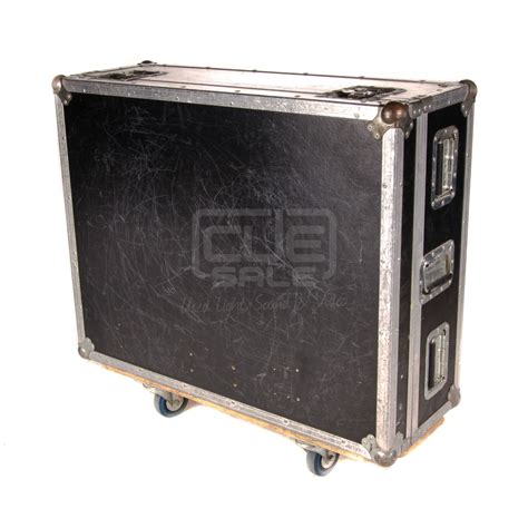 Yamaha Ls9 32 Digital Mixer ⋆ Cue Sale