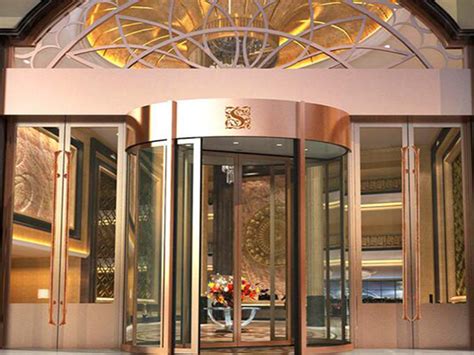 无锡旋转门无锡自动门无锡玻璃感应门盖泽自动门科技（江苏）有限公司