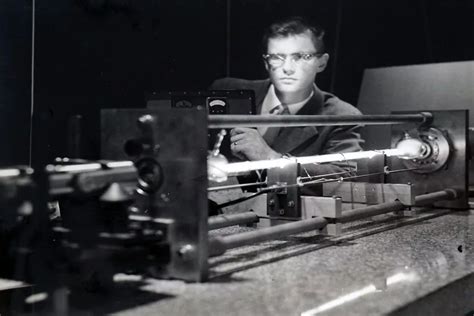 این اسلحه مرموزترین سلاح تاریخ است عکس