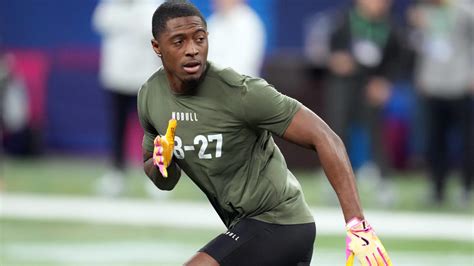 Quinyon Mitchell Stuns With Elite Numbers At Nfl Combine Yardbarker