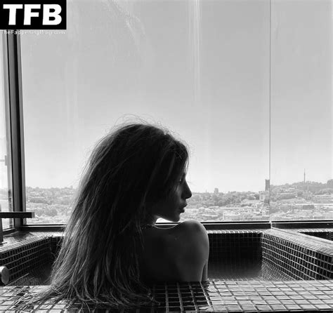 Nadia Hilker Nude And Sexy Collection 15 Photos Thefappening