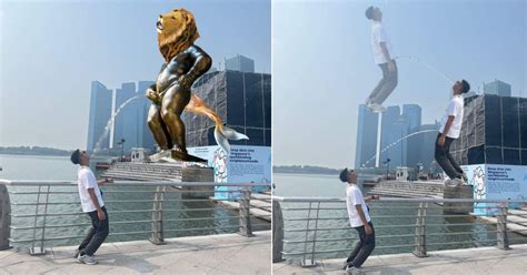 Tourist Asks For Help Editing Photos As Merlion Undergoing Maintenance
