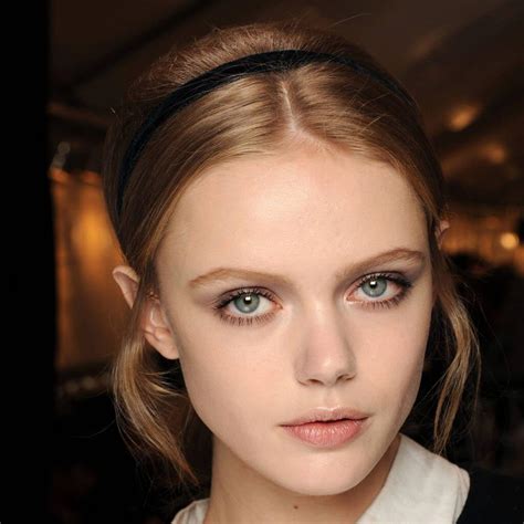 Frida Gustavsson Biography