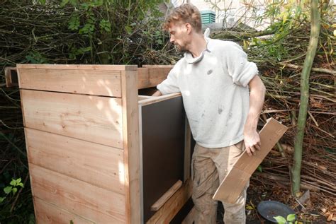 Help Le Compostier Spread The Worm BLOG Post Nov Worms For Worm Farms Education