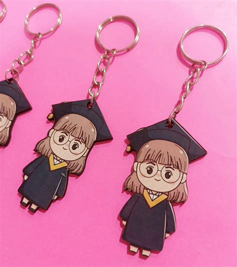 جاکلیدی فارغ التحصیلی دخترونه طرح دختر عینکی گاما گیفت