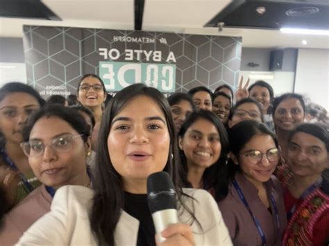 Sakshi Shukla On Linkedin 300 Coders Under One Roof 300 Women Under