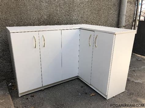 Ъглов шкаф за обувки