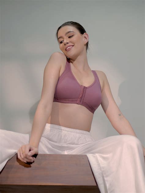 Cotton Sports Bras Top Front Open For Women In Winter Bodysize