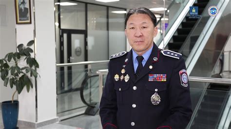 ДХИС ЦАХИМ ТВ ҮЗҮҮЛЖ БАЙНА Шинээр томилогдсон ажилтан албан хаагчдыг ажлын байран дээр