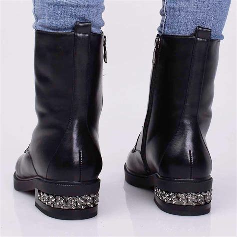 Черевики жіночі чорні на шнурівці 322226 • ціна 389 грн • купити в інтернет магазині одягу