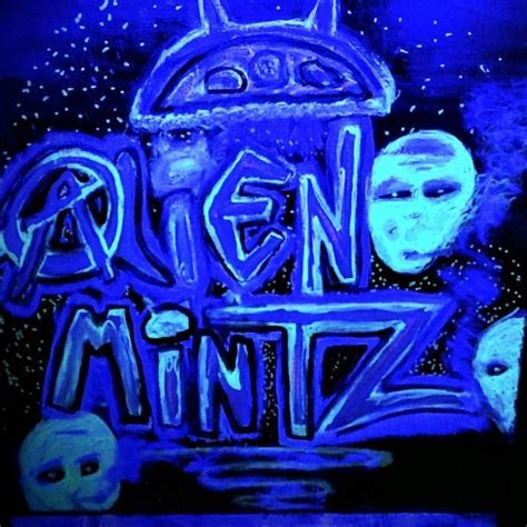 Whatnot This Is A Silent Auction Due To Loss Of Voice This Is Alien