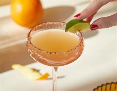 Heres How Julia Moss Designs