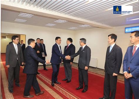 Ерөнхий сайдын анхны гадаад айлчлал эхэлж байна