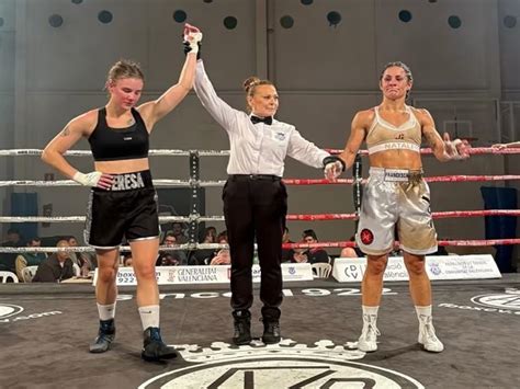 Teresa Makinen Se Impone A Natali Francesca Por Decisión Mayoritaria En