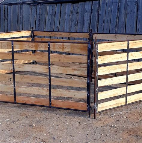 Малын зөөврийн хашаа