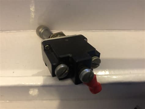Locking Toggle Switch 2 Position Glb Flight Products