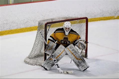 Yaniv Perets Commits To Vees For 2019 20 Penticton Vees