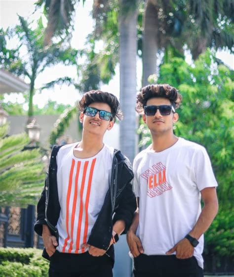 Yash Choudhary Mryashu09 Age Biography Instagram Star Hometown