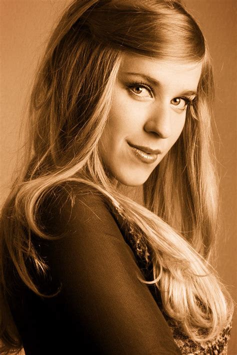 70s Girl By Gestiefeltekatze On Deviantart