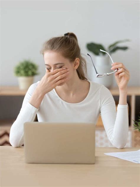 Computer Vision Syndrome Treatment Arohi Eye Hospital